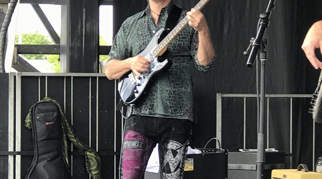 Podcast Series: "Guitar talk" with Co-Host and Grammy Award winning ...